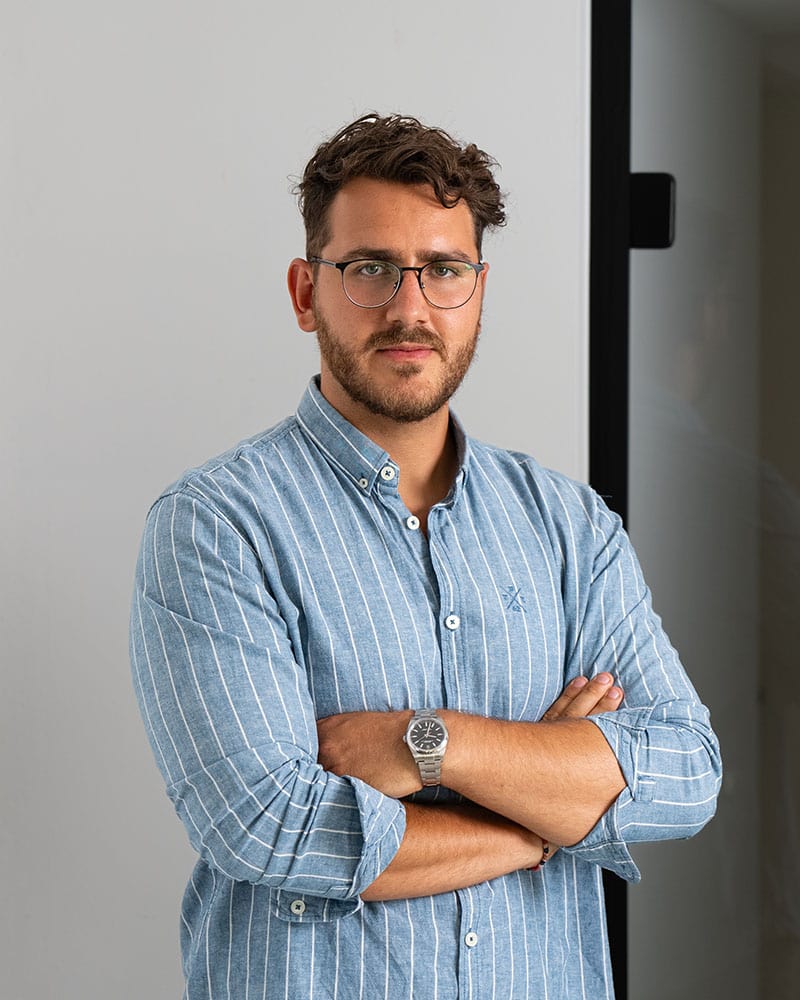 Max Weiß Erfahrungen: Die Gründung einer Social Media Agentur